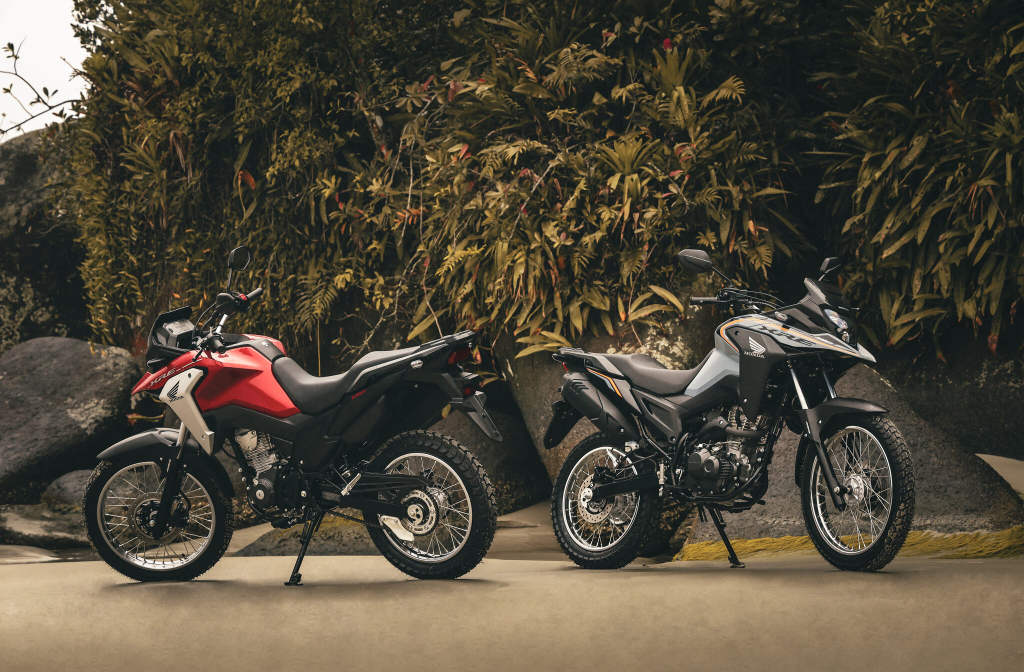 Honda XRE 190 2025: a versátil trail traz design atualizado e ...